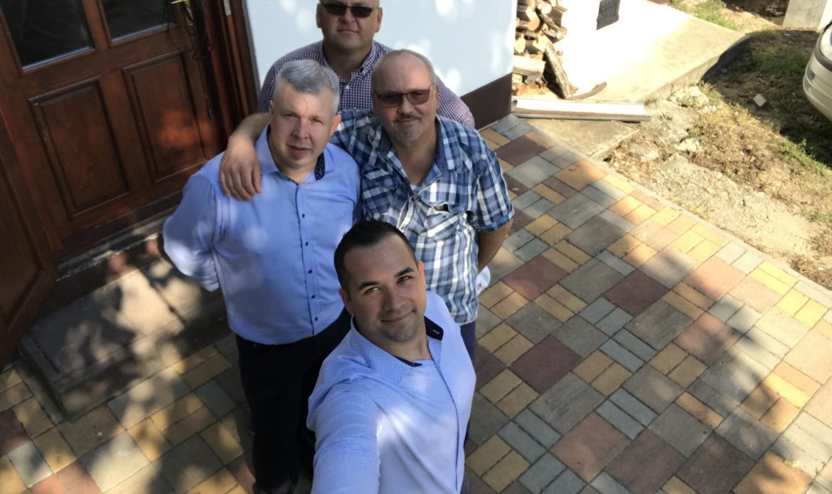 Rácz Olivér és a Central Zenekar: Mi tudunk zavartalanul működni ...